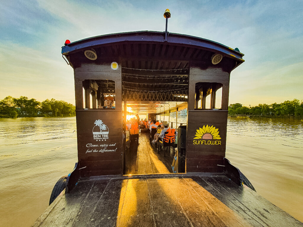 Ben Tre Riverside Resort - ExoTrails: Khám phá