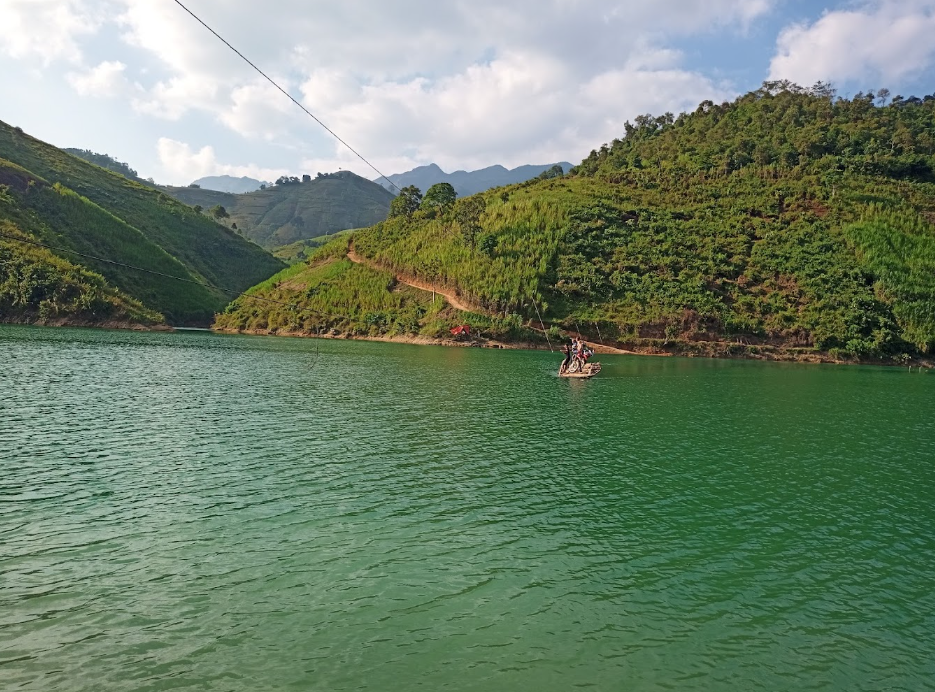 Bamboo Ferry - Mảng Tre Mèo Vạc - Cao Bằng - ExoTrails: Khám phá