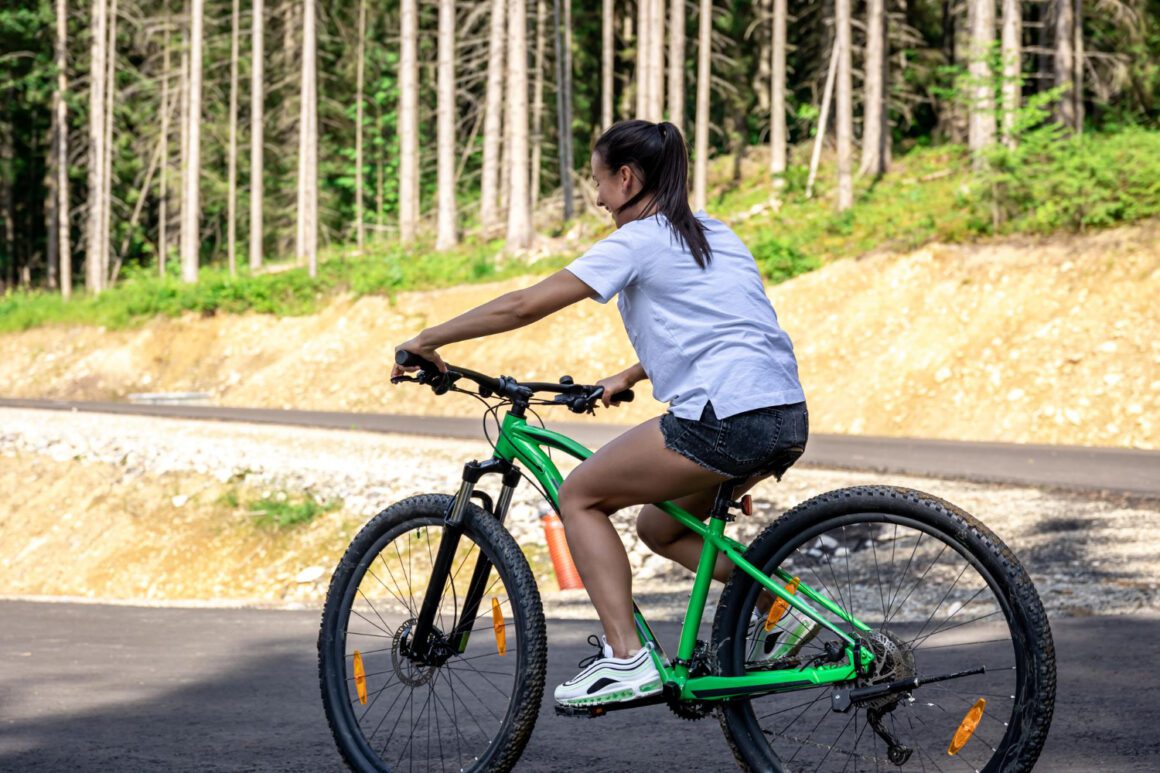Empower Your Ride: Eco-Friendly Cycling Tips for a Healthier Planet