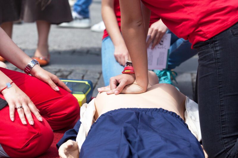 First Aid for Beginners: Protect Yourself and Others