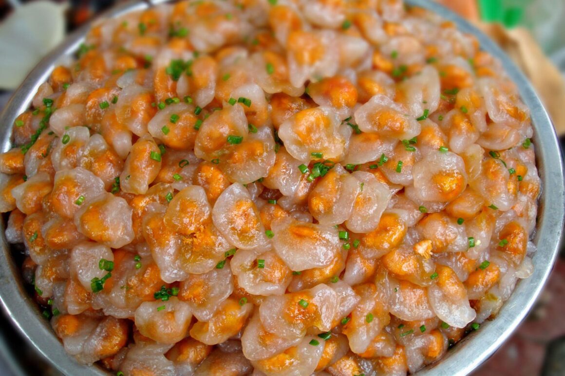 Discover the Secrets of the Perfect Banh Bot Loc Recipe: A Vietnamese ...