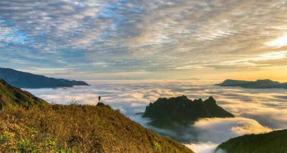 Vietnam Cloud Hunting: The Rise of Summit Hiking in the North